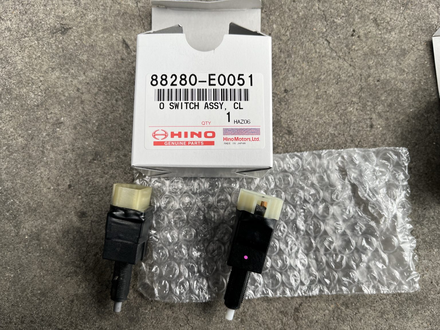 【レンジャー】排気ブレーキがときどき効かない原因は？スイッチ交換！日野 TKG-FC9JCAP J05E 中型 修理事例 | 【自動車整備士】GAMの頭の中